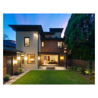 DC: Airy Modern Perch Over the Potomac River - Contemporary - Exterior ...