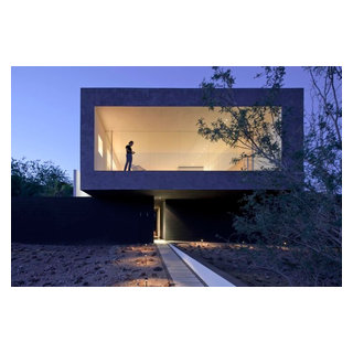 Dialogue House - Modern - Exterior - Phoenix - by the construction zone ...