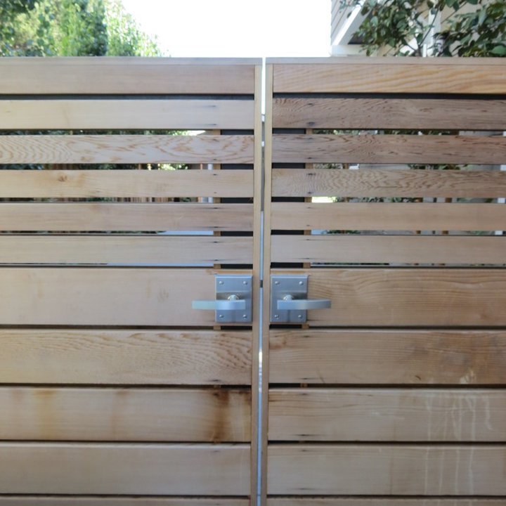Horizontal Gate - Photos & Ideas | Houzz