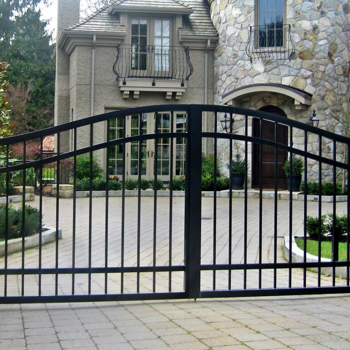 Forged Iron Gates - Photos & Ideas | Houzz