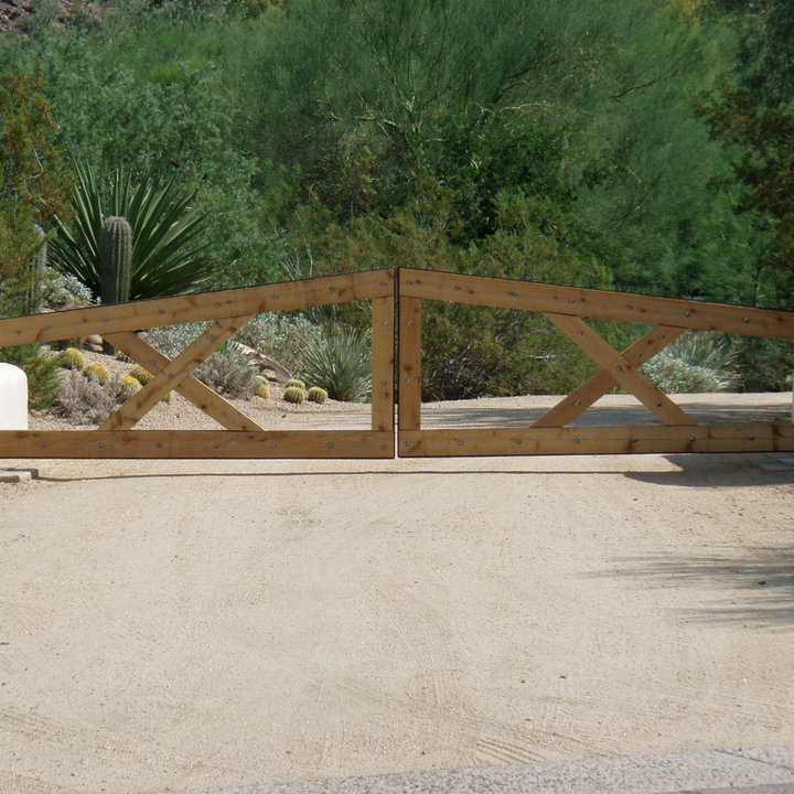 Wood And Steel Driveway Gate - Photos & Ideas | Houzz