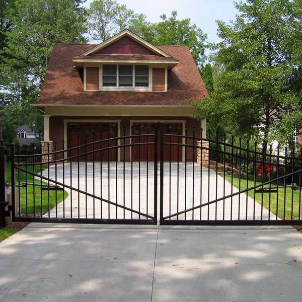 Driveway Gates - Photos & Ideas | Houzz
