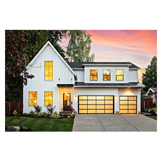 Durham Farmhouse - Farmhouse - Exterior - Portland - by Renaissance ...