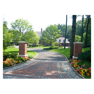 Entry courts-Driveways - Craftsman - Exterior - New York - by The ...