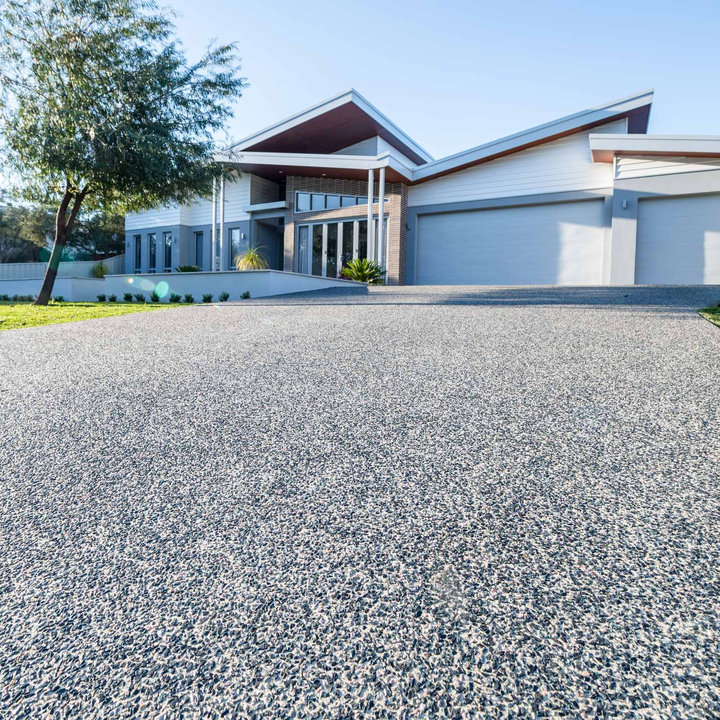75 Beautiful Exposed Aggregate Driveway Home Design Ideas & Designs ...