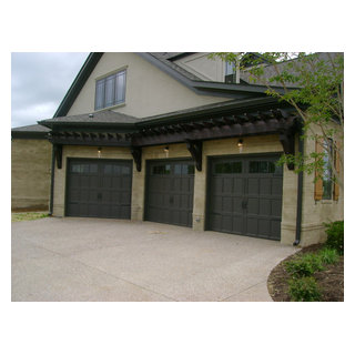 Exterior Photos - Traditional - House Exterior - Nashville - by Kingdom ...