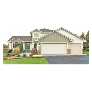 Exterior Remodel with Hardie Cobblestone Siding & GAF Barnwood ...