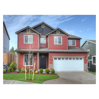 Exteriors - Transitional - Exterior - Seattle - by Hultquist Homes | Houzz