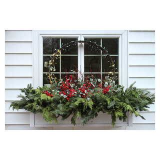 Farmhouse Glam Windowbox - Farmhouse - Exterior - Los Angeles - by ...