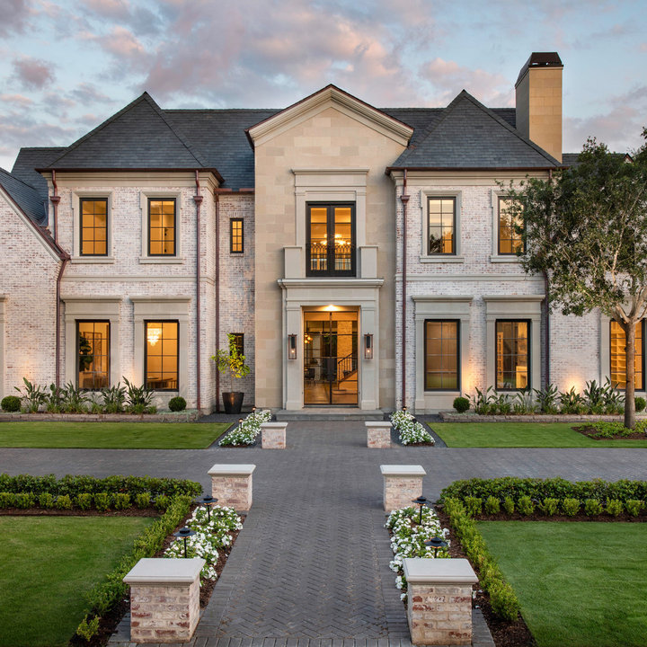 Transitional Exterior Design Ideas, Inspiration & Images - December ...