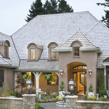 75 French Country Exterior Home Ideas You'll Love - October, 2025 | Houzz