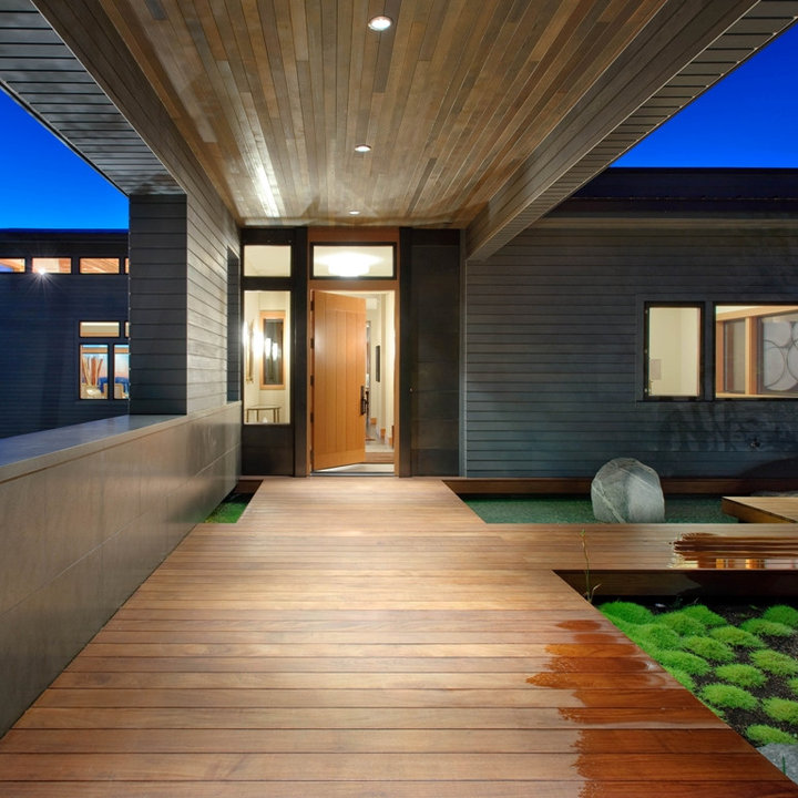 Front Entry Deck - Photos & Ideas | Houzz