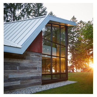 Midwestern Folly - Modern - Exterior - Chicago - by Thomas Shafer ...