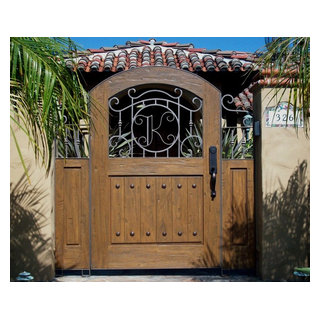 Gates Brazilian Mahogany San Lucas SB close up.jpg - Mediterranean ...