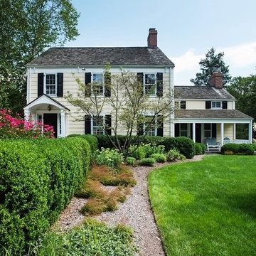 Cottage Front Elevation - Photos & Ideas | Houzz