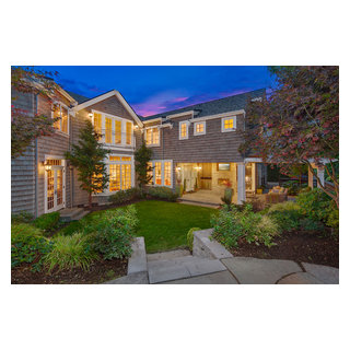 Hamptons Style on Yarrow Point - Montagne - Façade - Seattle - par ...
