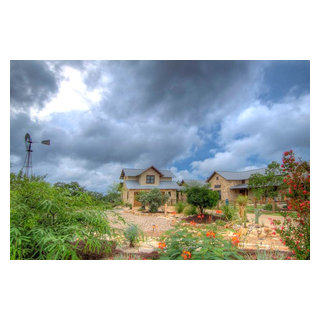 High Ridge Ranch - Traditional - Exterior - Austin - by Burleson Design ...