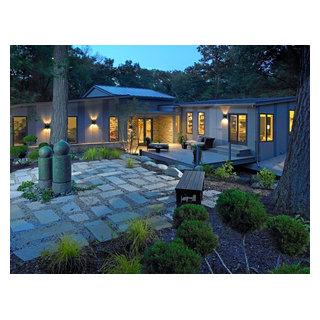 Hillside View - Traditional - Exterior - Milwaukee - by Ware Design ...