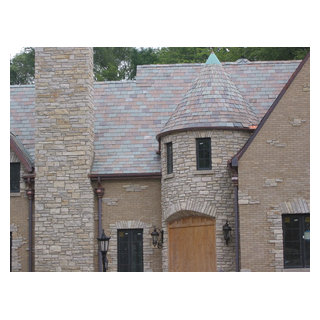 Home Exteriors with Nature Stone - Traditional - Exterior - Chicago ...