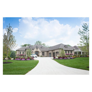 Homearama 2013 - Traditional - Exterior - Cincinnati - by Kimberly Fox ...