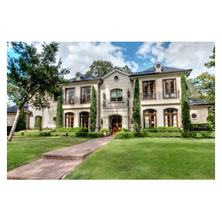 Hunters Grove - Traditional - Exterior - Houston - by Charles Martin ...