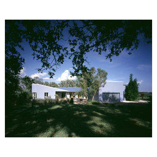 Impluvium House - Modern - Exterior - Austin - by Webber + Studio ...