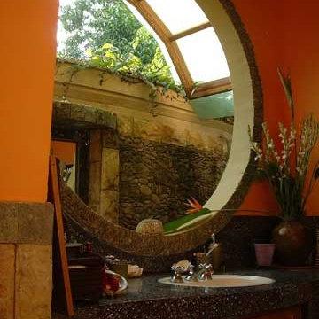 Indonesian Bathroom - Photos & Ideas | Houzz