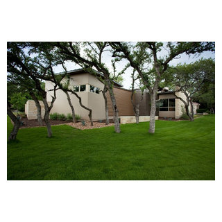 Inverness Contemporary - Contemporary - Exterior - Austin - by Adam ...