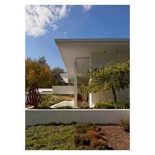 Island Lake - Contemporary - House Exterior - Detroit - by Lerman ...
