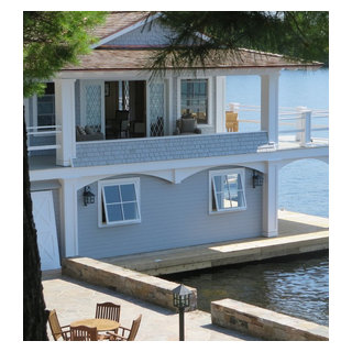Lake Muskoka Canada - Beach Style - Exterior - Toronto - by martin ...