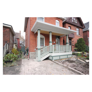 Laurel Front Facade - Traditional - Exterior - Ottawa - by OakWood ...