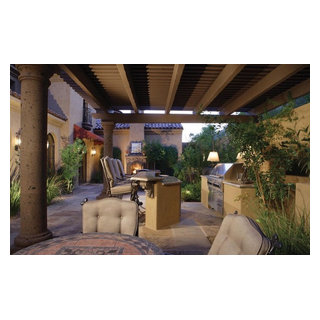 Lexi - Traditional - Exterior - Phoenix - by Fratantoni Interior ...