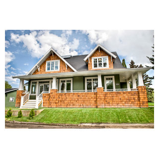 Mackenzie - Traditional - Exterior - Edmonton - by Effect Home Builders ...