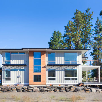 Horizontal And Vertical Siding - Photos & Ideas | Houzz