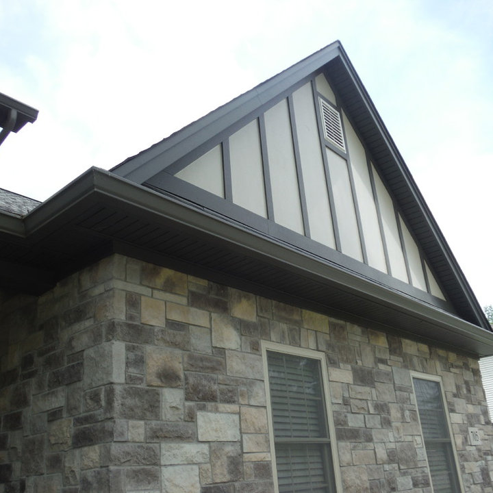 Vinyl Board And Batten - Photos & Ideas | Houzz