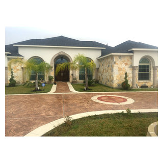 Medallions - L&L Concrete Contractors - Exterior - Houston - by L&L ...