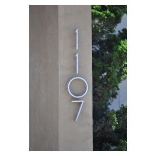 Modern Address Design - Inspiration - Modern - Exterior - Orange County ...