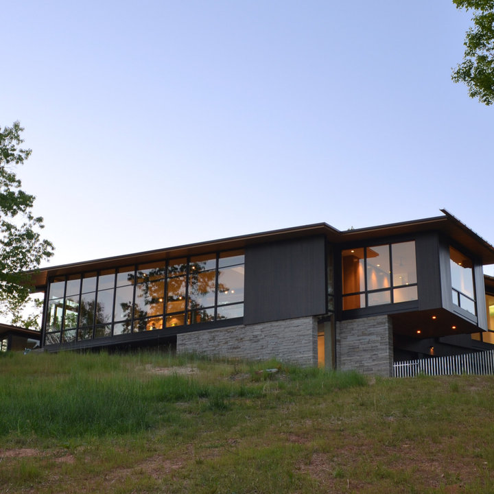 75 Beautiful Glass House Exterior Ideas and Designs - August 2025 ...