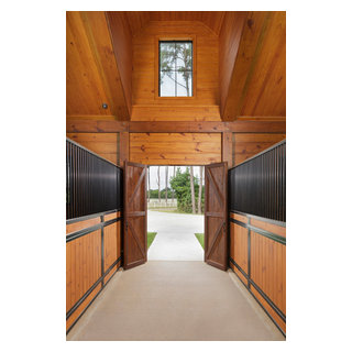 Modern Farmhouse Tomball - Farmhouse - Exterior - Houston - by Morning ...