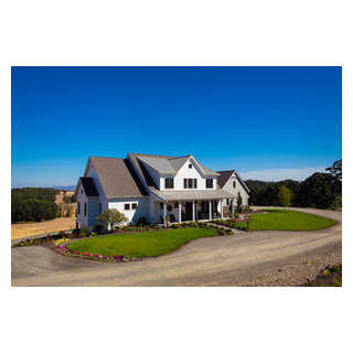 Modern Farmhouse with Timeless Appeal in Oregon’s Wine Country ...