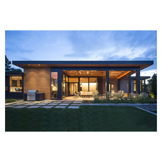 Modern Golf Course Home - Modern - Exterior - Denver - by HMH ...