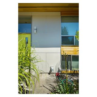 Modern siding panels with flashing - Modern - Exterior - Seattle - by ...