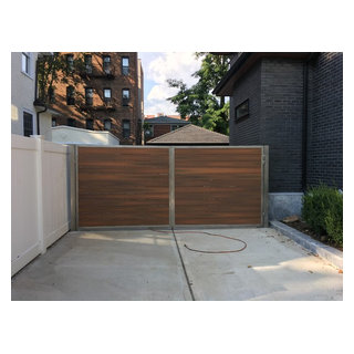 Modern stainless steel gate with fiberon composit wood.composit deck ...