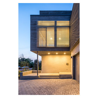 Modern Urban Infill - Modern - Exterior - Ottawa - by Maple Leaf Custom ...