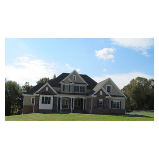 Mult-Dimensional Hip Roof With Multiple Reversed Gables. - Classique ...