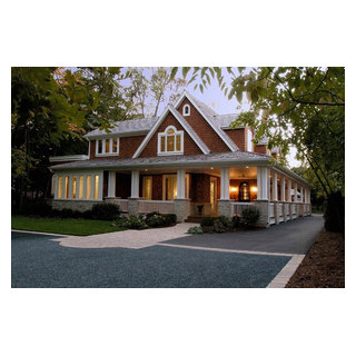 Nantucket Stone and Natural Stain Shingle Style Elegance in Lake Forest ...