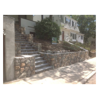 Natural Stone Front Entry: Retaining Wall & Steps - Traditional ...