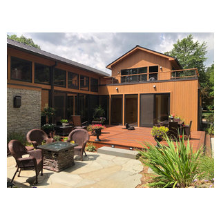 New California Ranch - Exterior - New York - by Rosen Kelly Conway ...