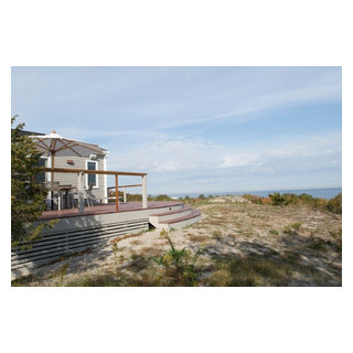 New England Beach House - Contemporary - Exterior - Boston - by ...