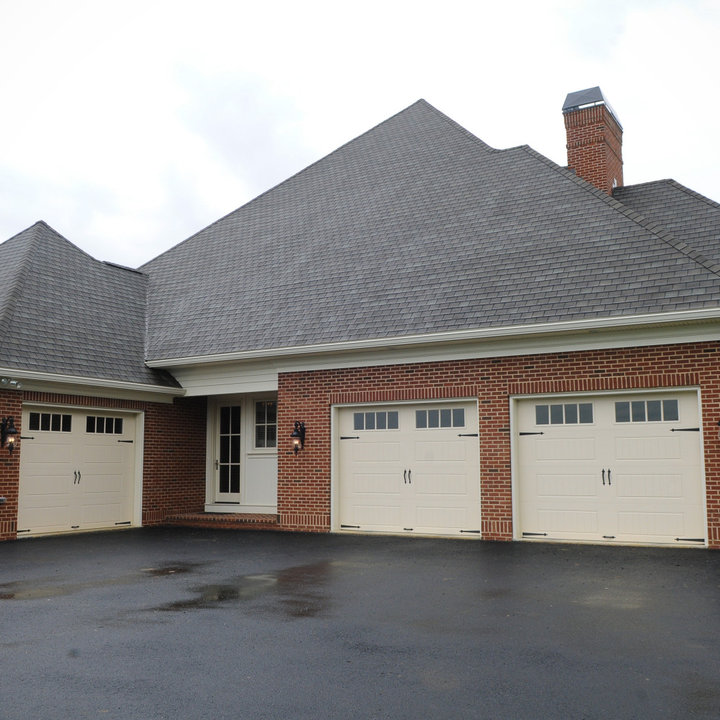 Colonial Style Garage - Photos & Ideas | Houzz